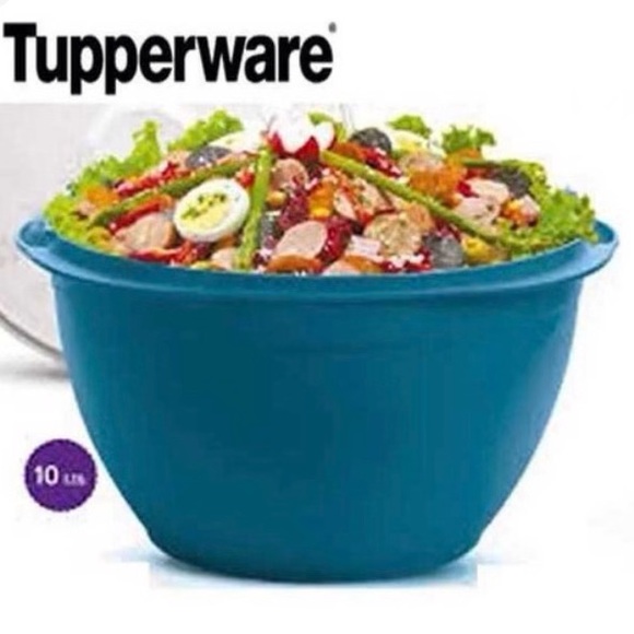 Tupperware | Kitchen | Tupperware Maxi Jumbo Mega Mixing Bowl Blue ...